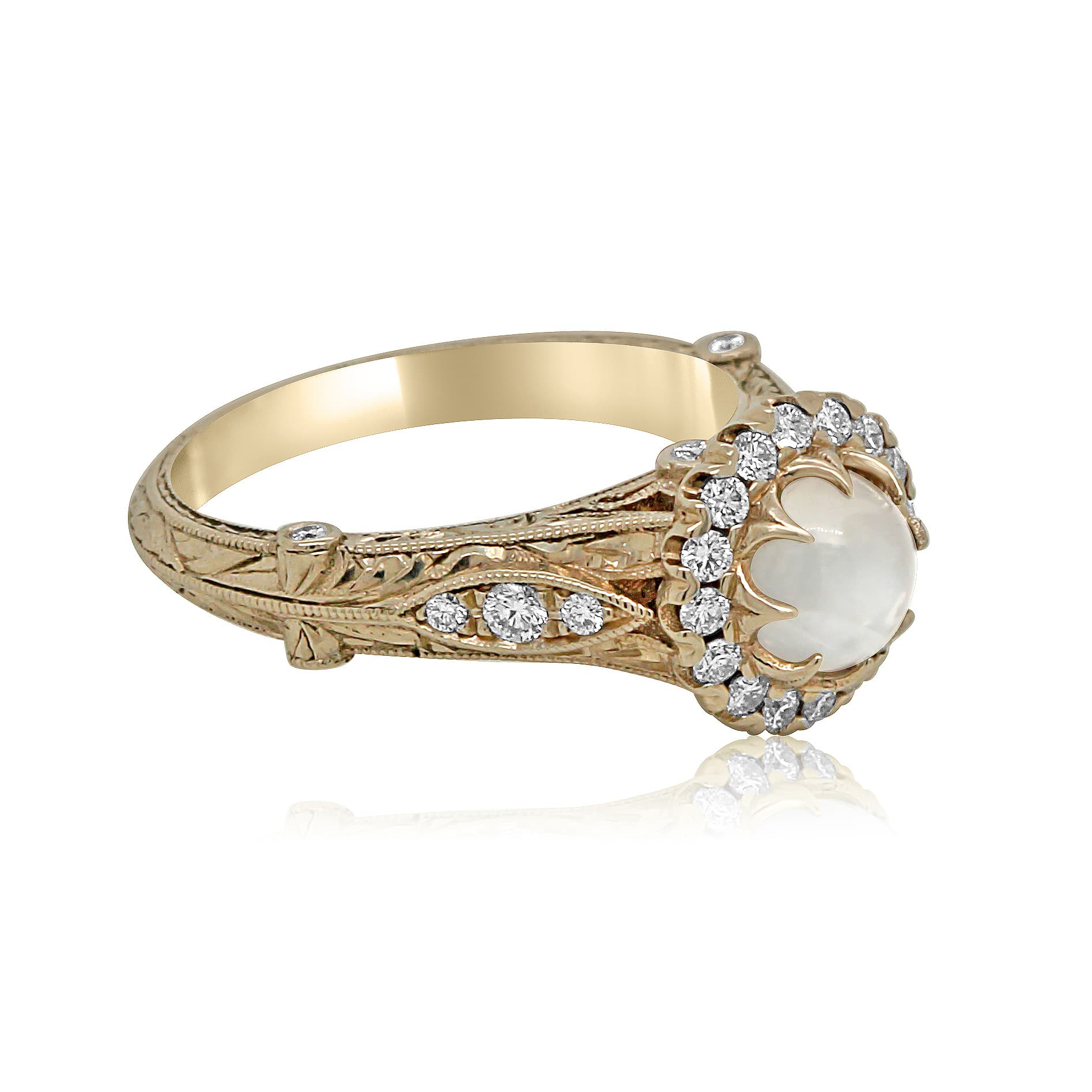 Art Deco vs Art Nouveau Engagement Rings – Key Differences Explained ...